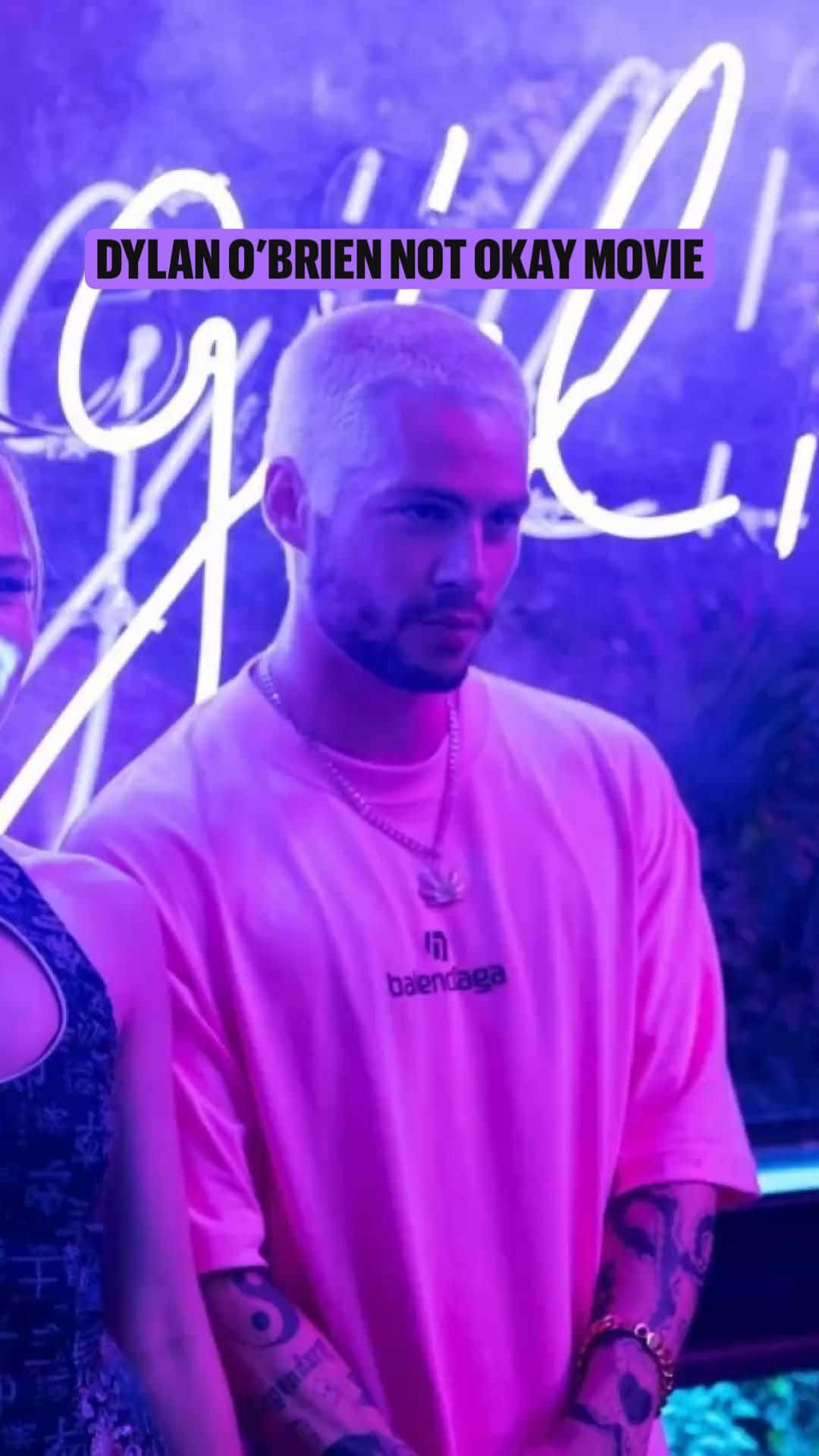 Download Dylan Ad Bryan Not Okay Movie Wallpaper | Wallpapers.com