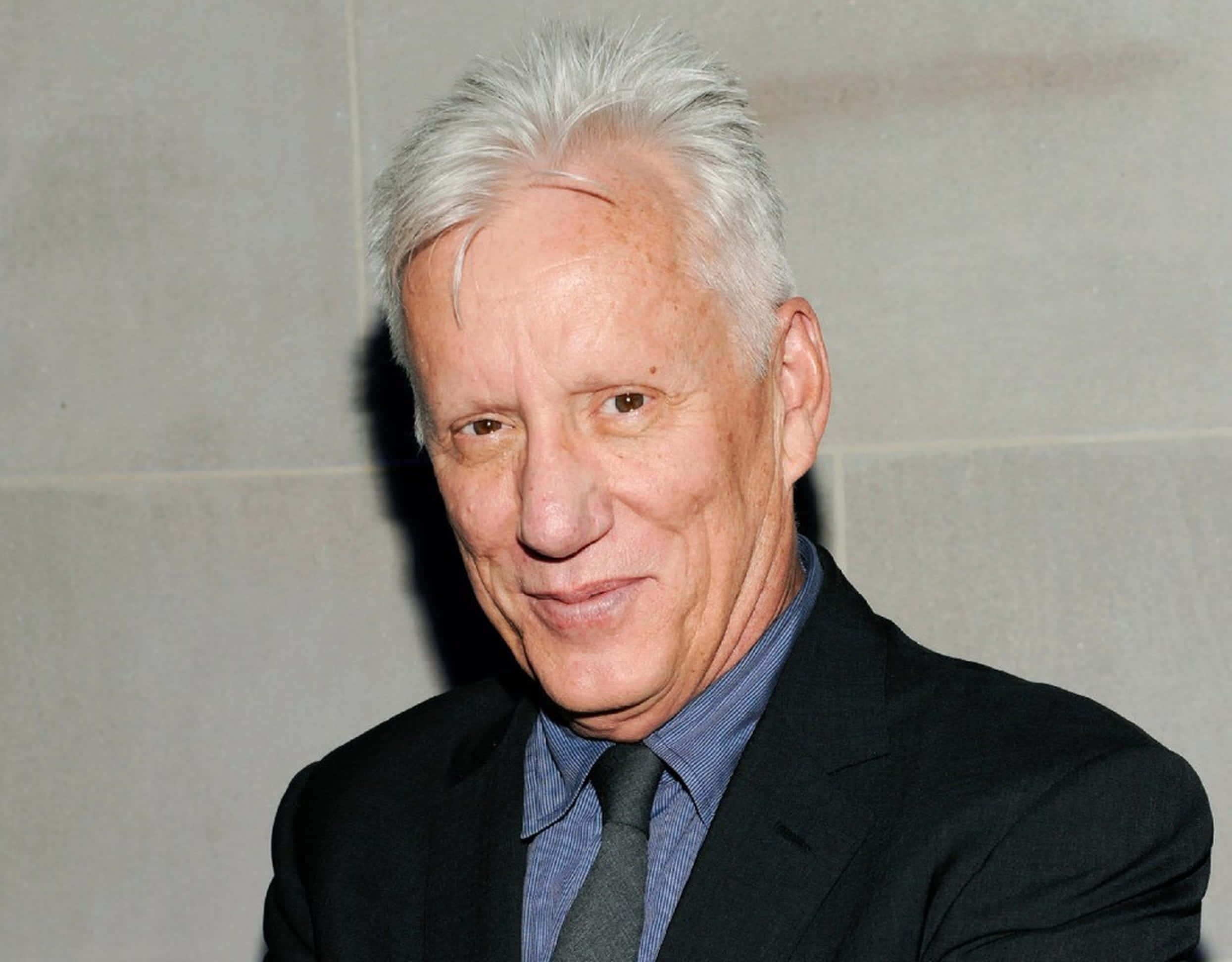Download James Woods 2489 X 1944 Wallpaper | Wallpapers.com